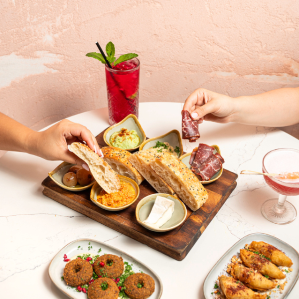 Mecca Bah Restaurant - Middle Eastern & Mediterranean dishes